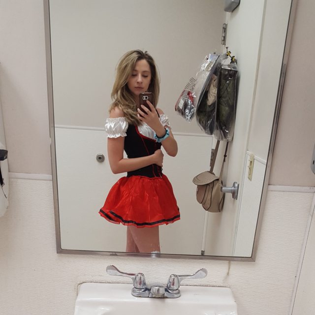 Ivy Ann - Musician in Olathe KS - BandMix.com