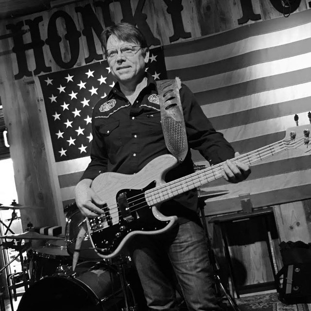 Robert Ellison - Musician in Milwaukie OR - BandMix.com