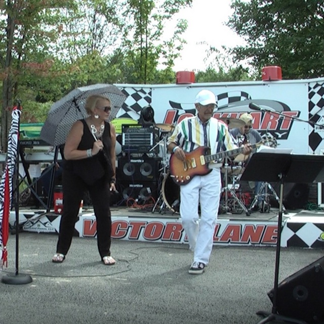 Aaron Bolinger - Musician in Kennerdell PA - BandMix.com