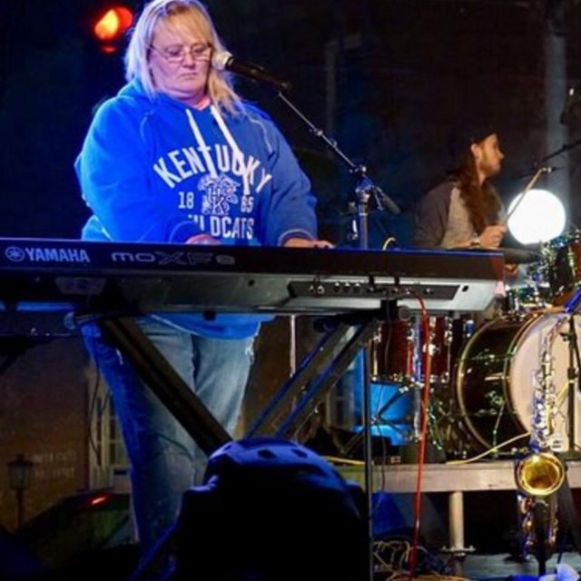 Becci - Musician in Harrodsburg KY - BandMix.com