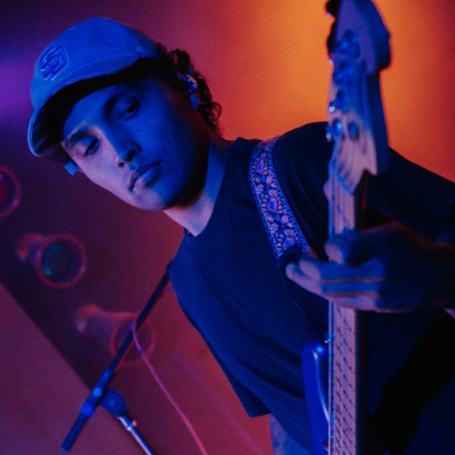 Chris DeFalco - Musician in Pittsburgh PA - BandMix.com