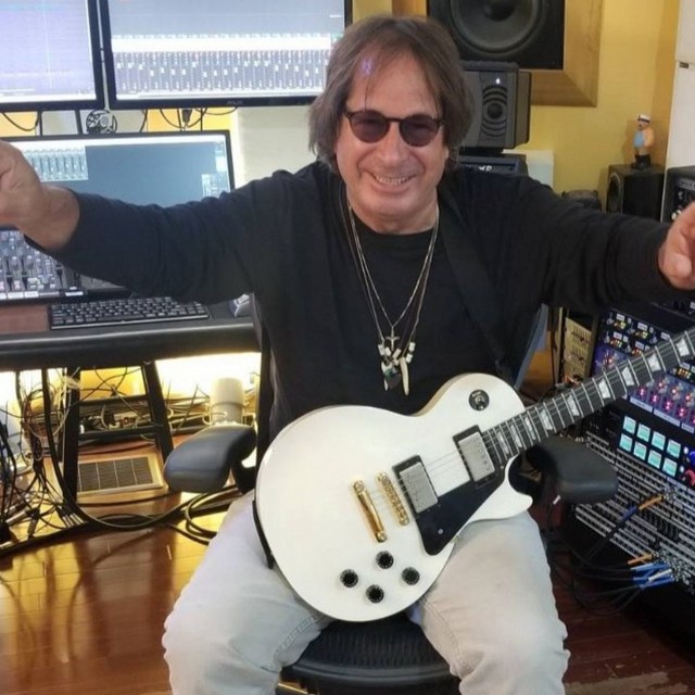 Joe DiRienzo - Musician in Syracuse NY - BandMix.com