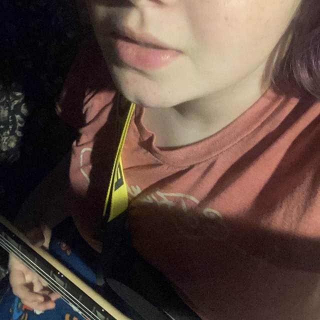 looking for a band - Band in Devon KY - BandMix.com