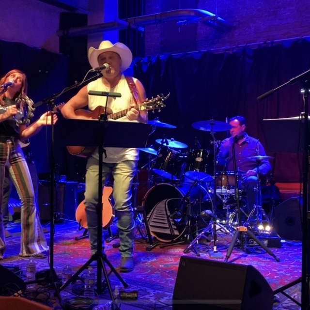 Tracy - Band in Roanoke TX - BandMix.com