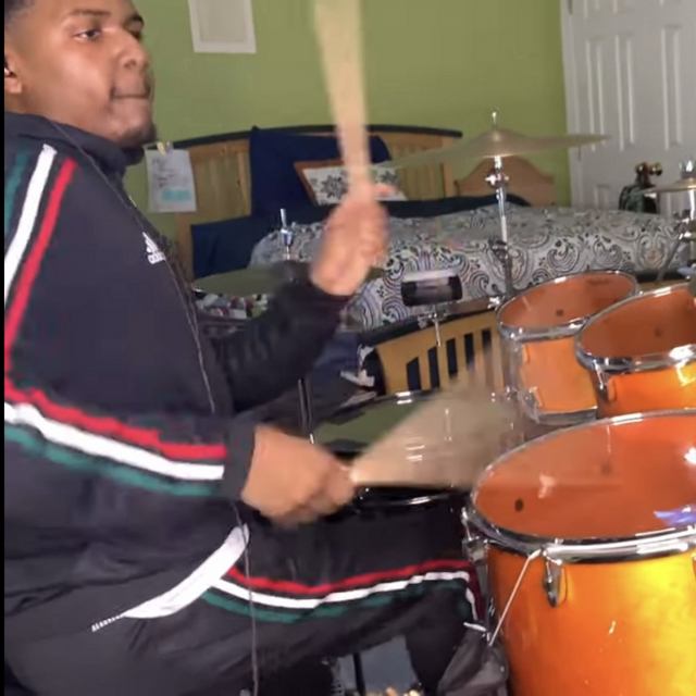 Von Rose - Musician in Celebration FL - BandMix.com