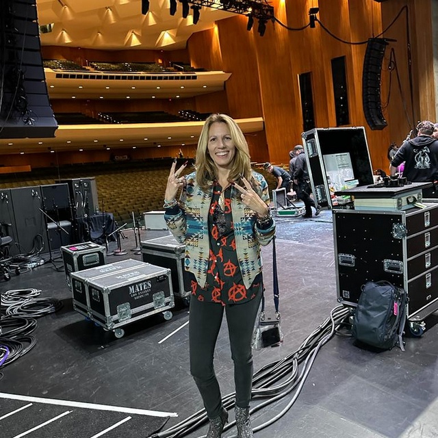 Desaree aka Medicine Eagle WomaN - Musician in Palos Verdes Estates CA ...