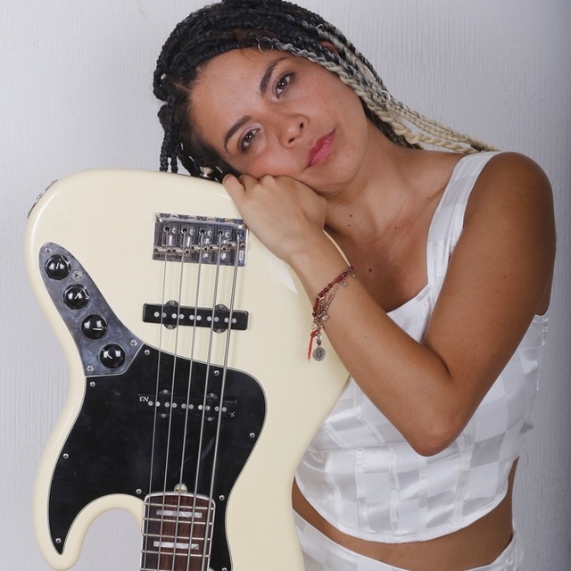 Miriam Kemp Bass - Musician in Manhattan NY - BandMix.com
