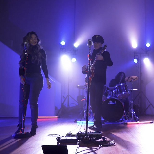 Eleventh Hour Sound - Band in Pacific Palisades CA - BandMix.com