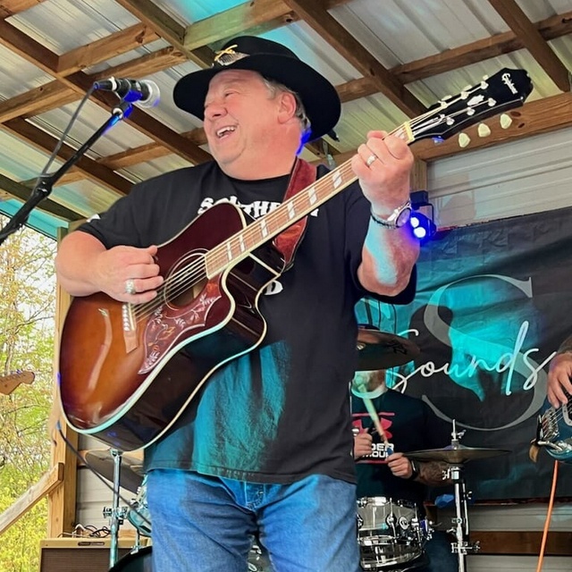 Mike Acoustic Experience - Musician in Jamestown NC - BandMix.com