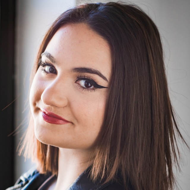 Vanessa22 - Musician in Wheaton IL - BandMix.com