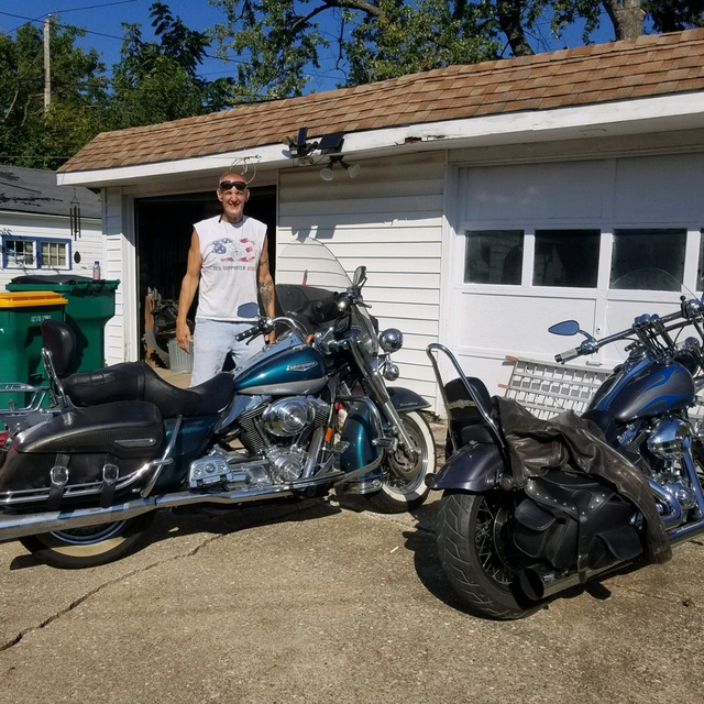 Barry - Band in Bedford OH - BandMix.com