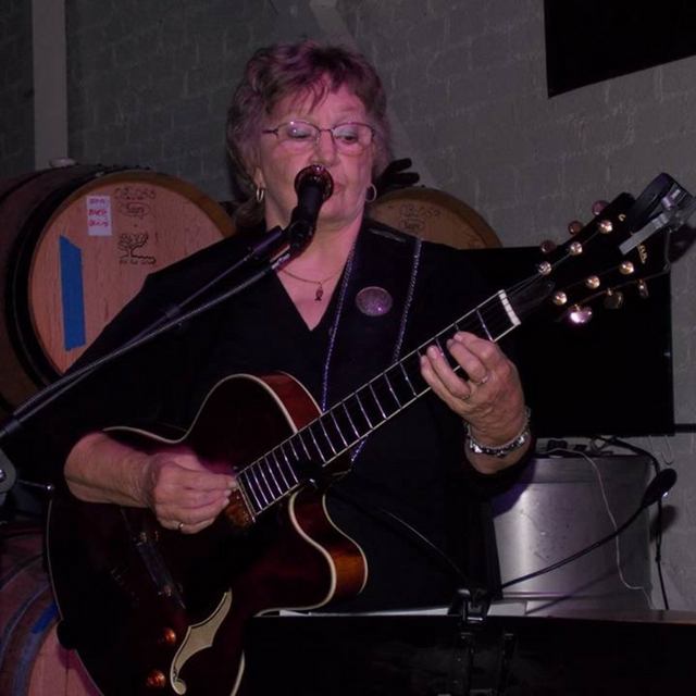 sandybass - Musician in Omaha NE - BandMix.com