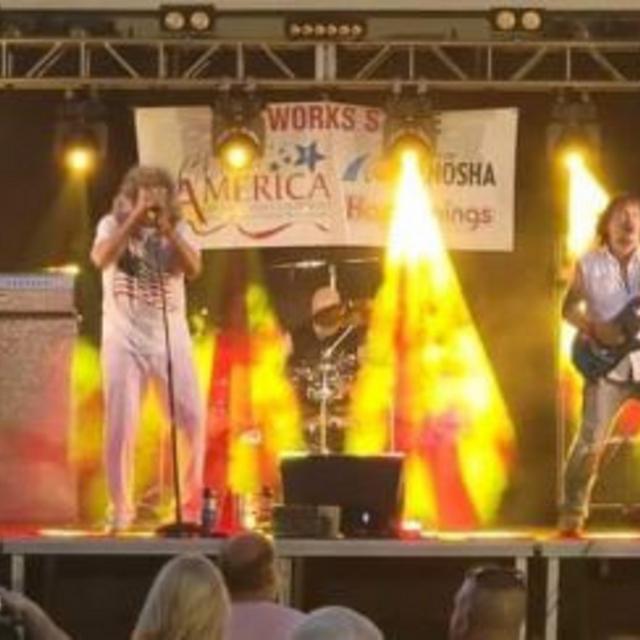 Jon - Band in Kenosha WI - BandMix.com