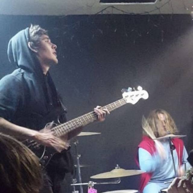 Nicky-Maxwell - Musician in Calimesa CA - BandMix.com