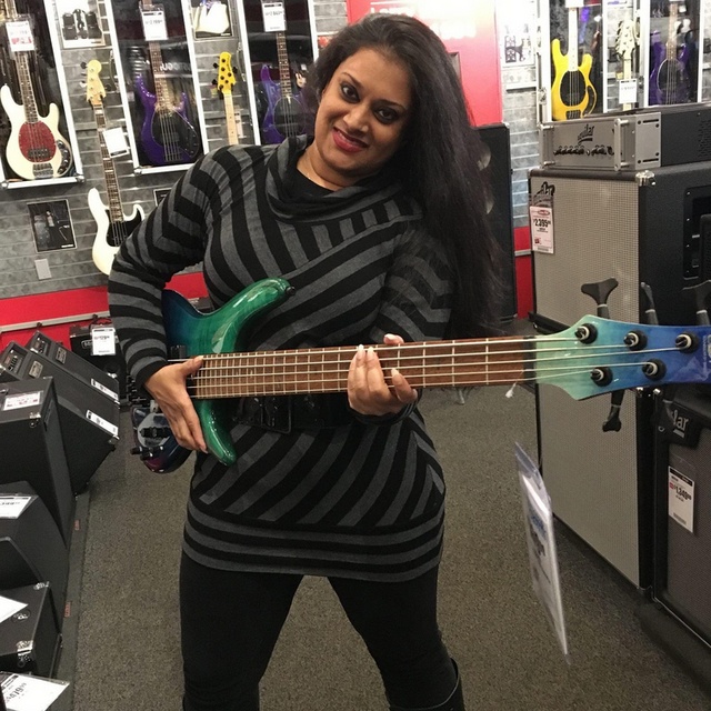 Veronica - Band in Jamaica NY - BandMix.com