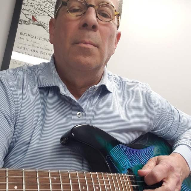 Chuckles64 - Musician in Memphis TN - BandMix.com