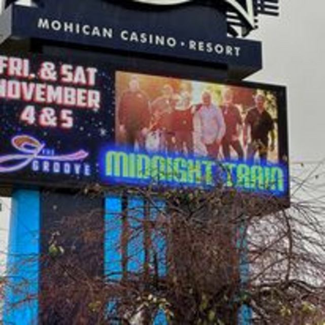 Midnight Train - Band in Delafield WI - BandMix.com