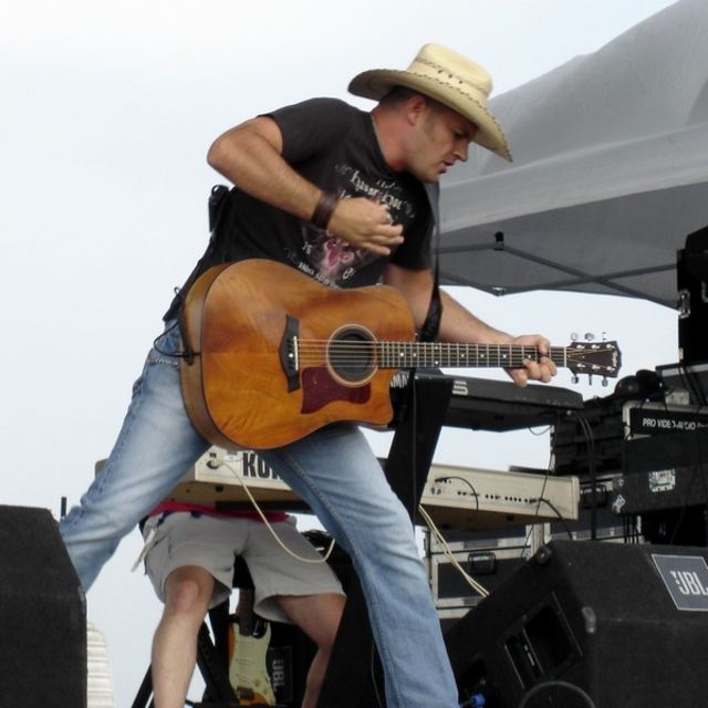 Tim Hellard - Band in Richmond KY - BandMix.com