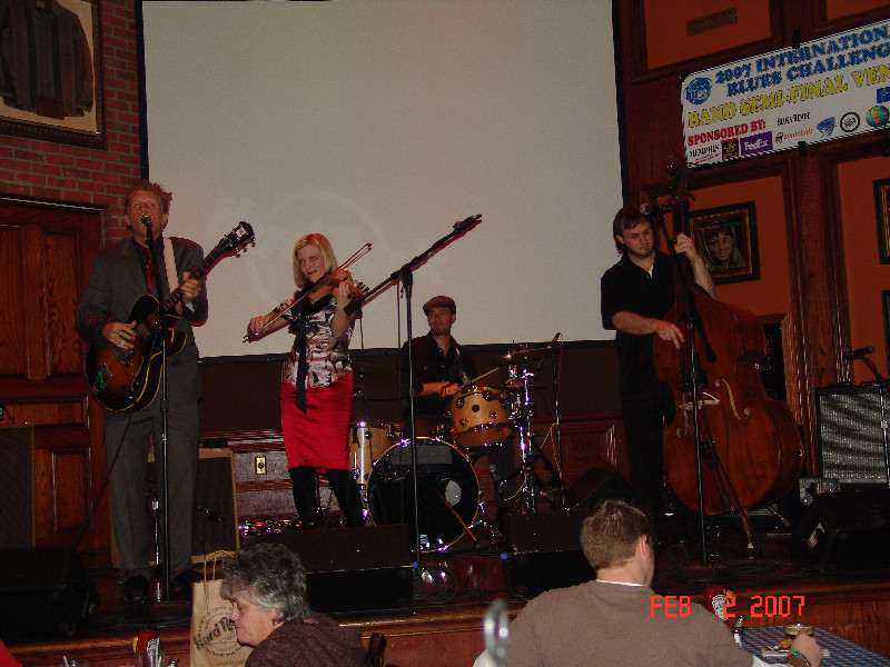 Daniel Davis - Musician in Louisville KY - BandMix.com