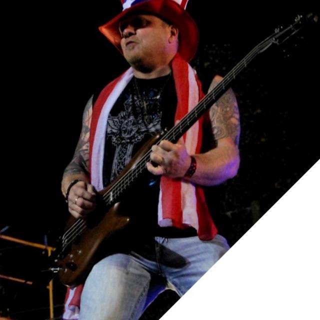 Derek Lester - Musician in Monticello KY - BandMix.com