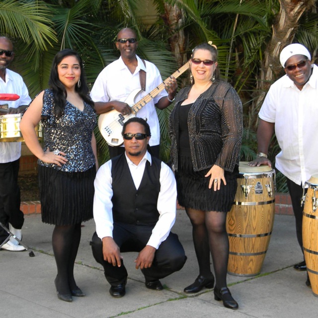 Saoco Son: Cuban Salsa Music & Dance - Band in San Diego CA - BandMix.com