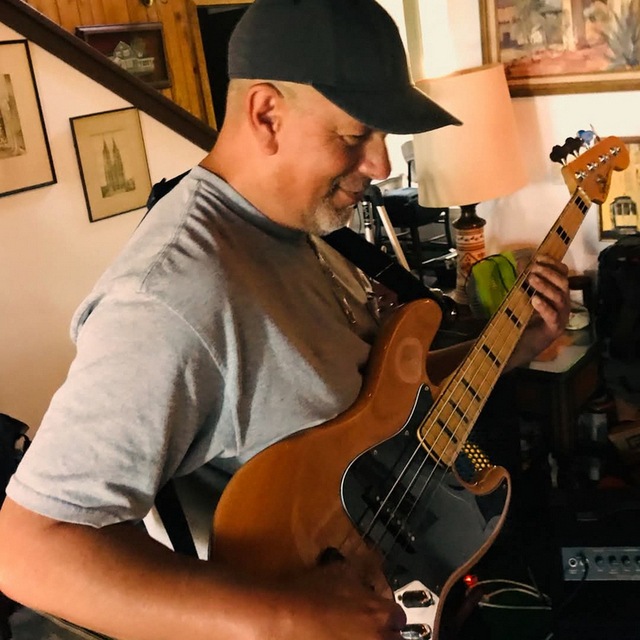 James Hall - Musician in Urbandale IA - BandMix.com