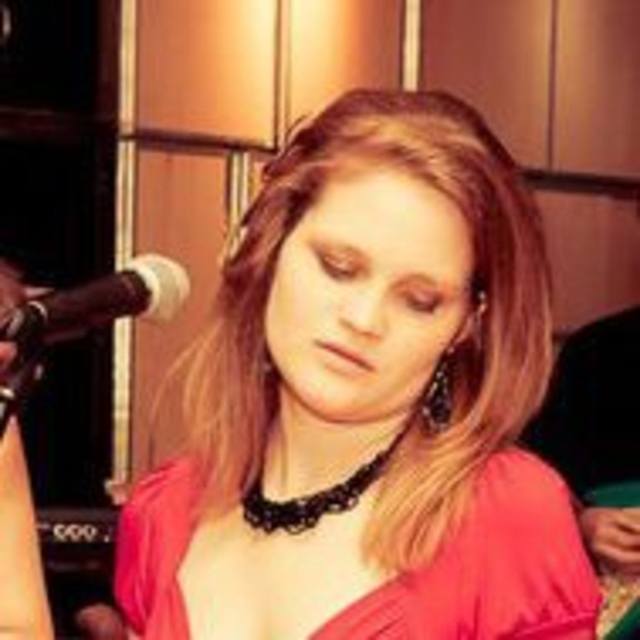 Amy Elizabeth - Musician in Kansas City MO - BandMix.com