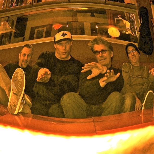 Looper - Band in Newport Beach CA - BandMix.com