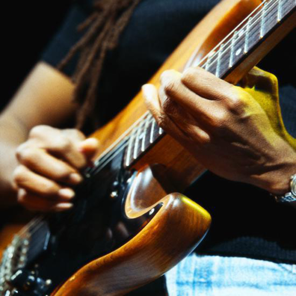 Devan Maxwell - Musician in Mankato MN - BandMix.com