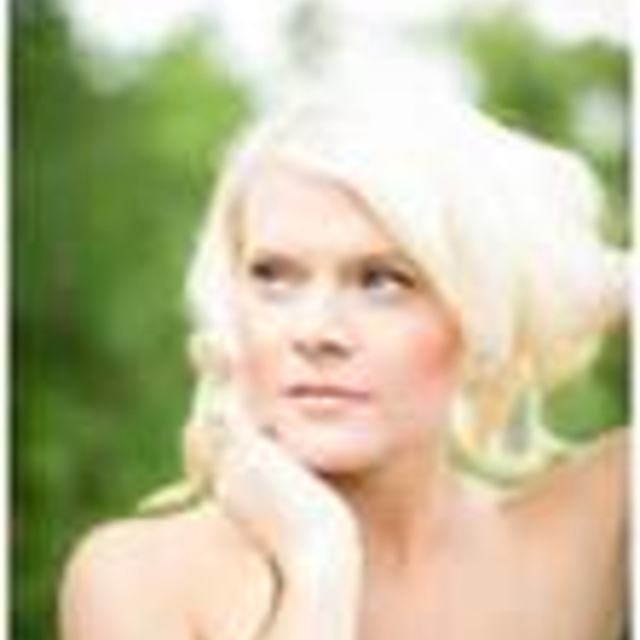 Holly Hicks - Band in Kemah TX - BandMix.com