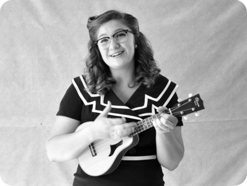 Roxanne Reed - Band in San Diego CA - BandMix.com