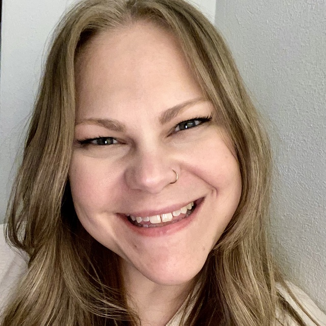 Laura Elizabeth - Musician in Centerville OH - BandMix.com